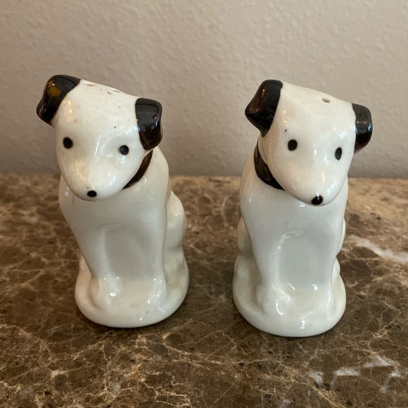 RCA | Kitchen | Vintage Rca Victor Nipper Salt Pepper Family Mil Is ...